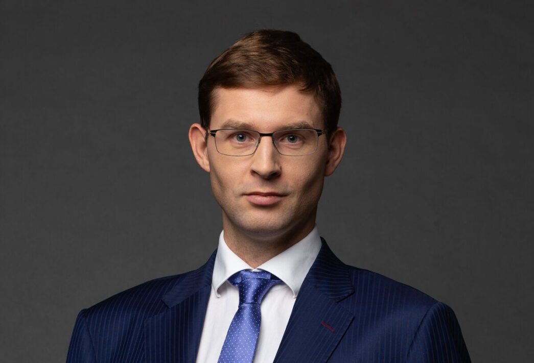 Anthropic Cofounders Pledge Wealth as AI Boom Fuels Unprecedented ...